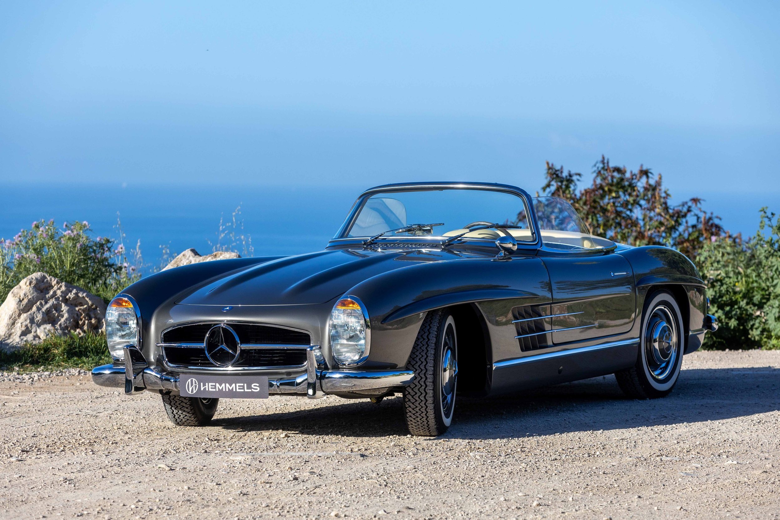 Mercedes Benz W198 300SL Gullwing and Roadster — HEMMELS