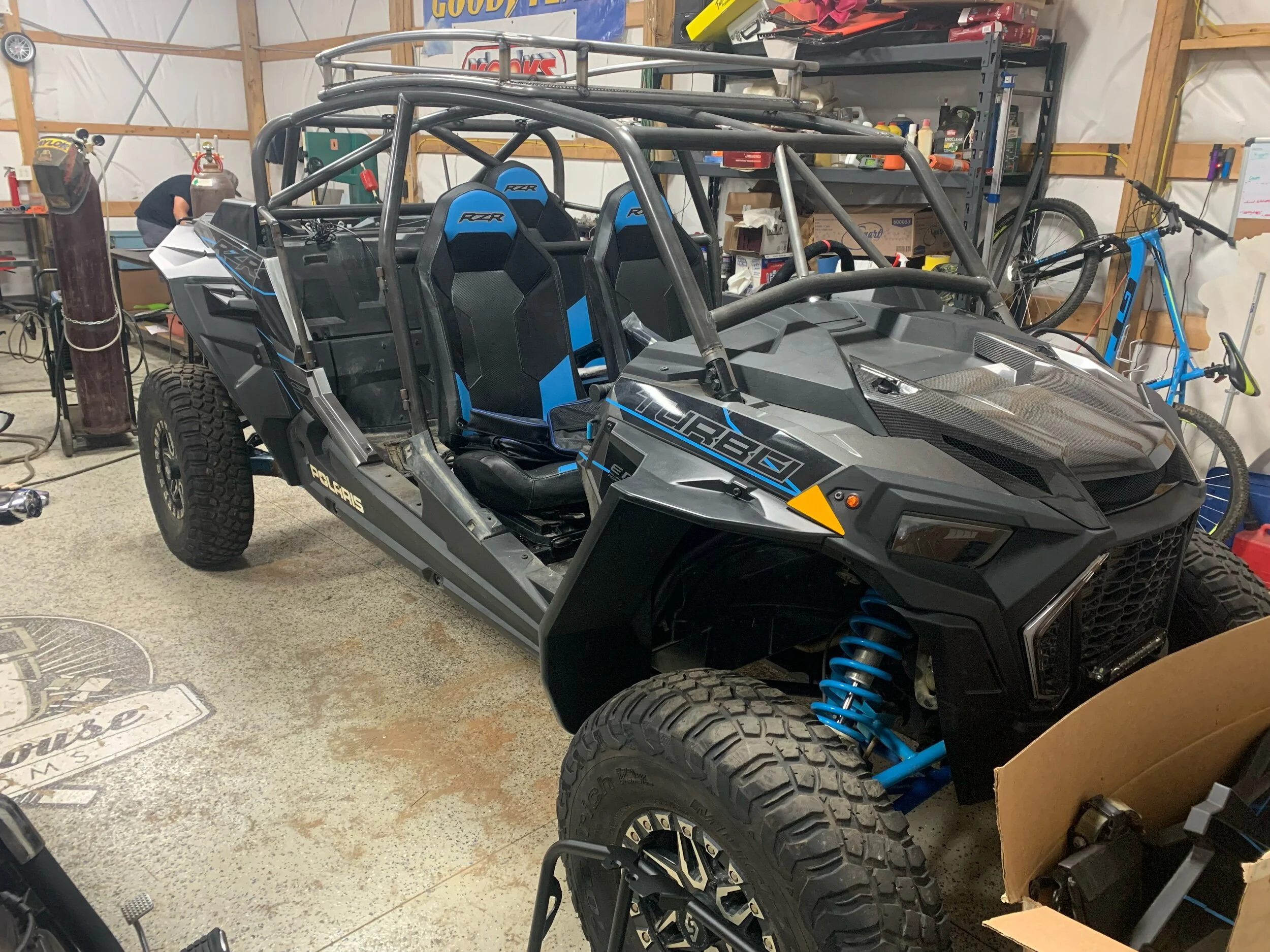 Mad House Customs Mad House Customs