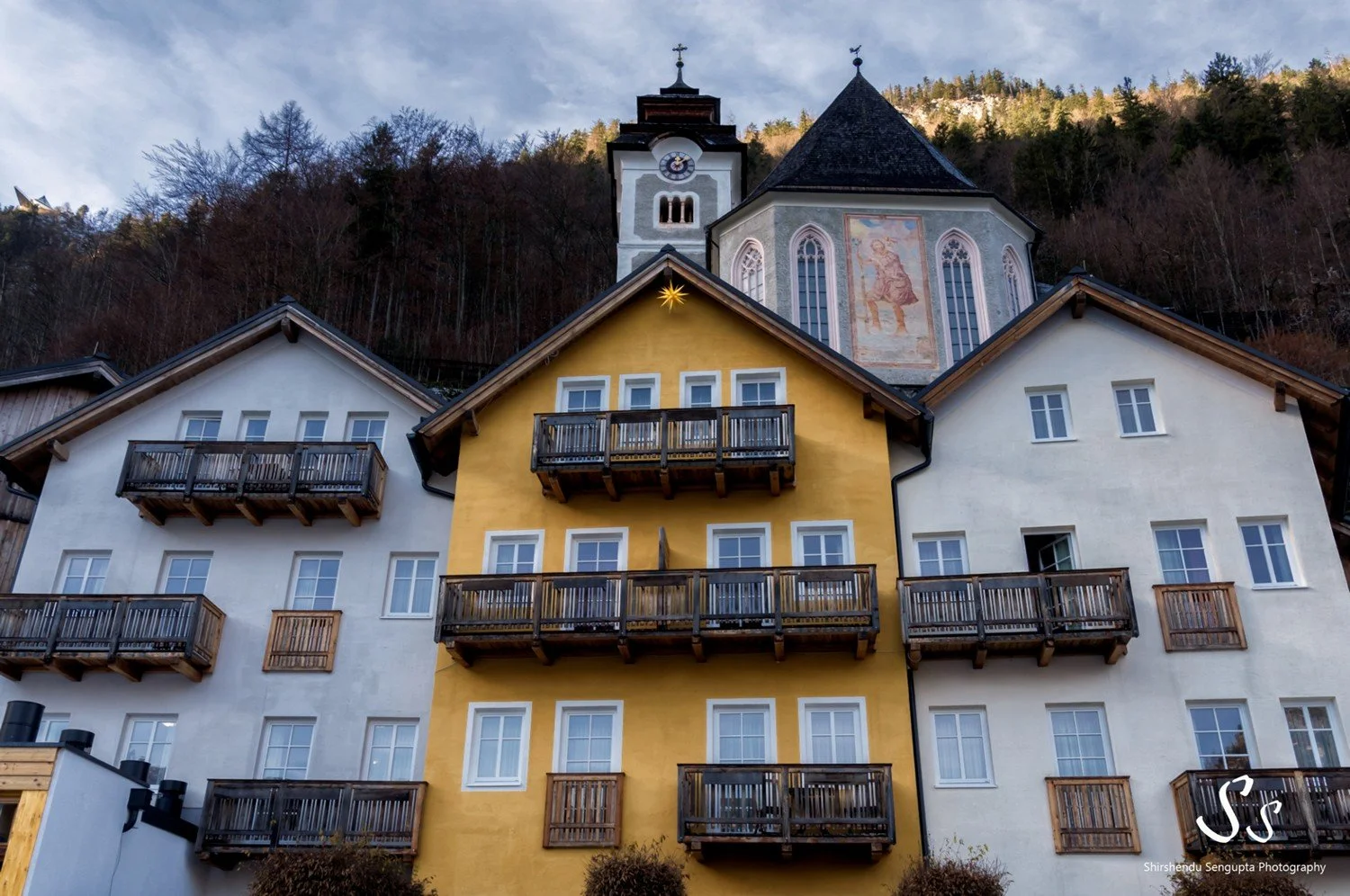 The Christmas Markets of Hallstatt | Top 7 Things to See and Do during ...