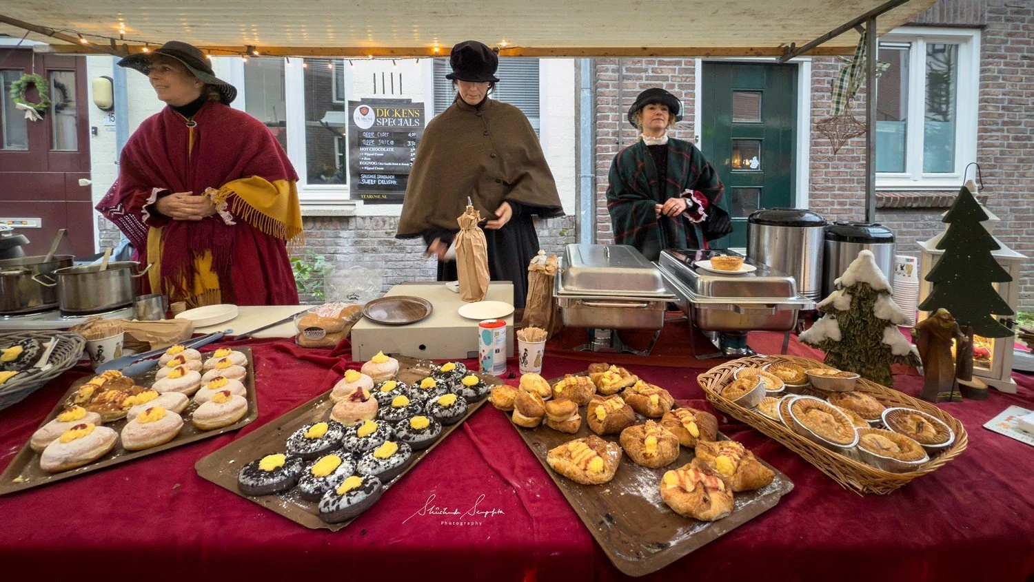 Dickens Festijn Deventer 2025 | World’s Largest Charles Dickens ...