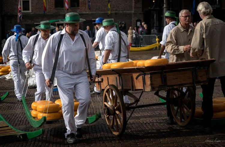 The Dutch Cheese Markets 2026 | The Cheese Market Cities of the ...