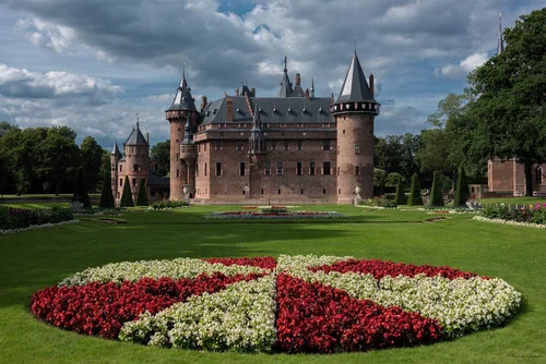 A Guide to 9 Best Castles and Palaces in the Netherlands | Top 9 Most ...