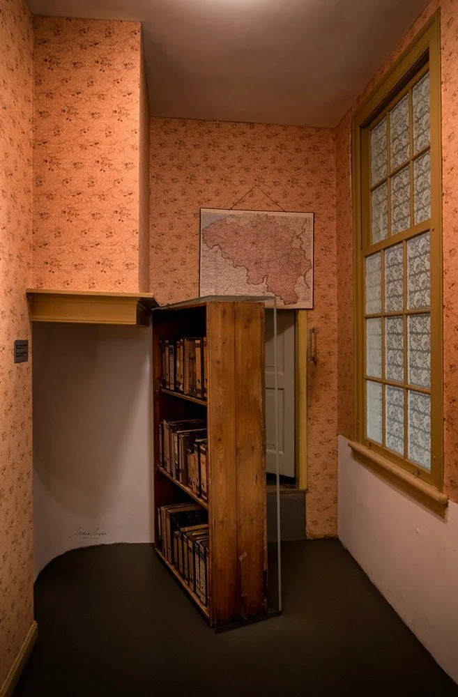 Anne Frank House Museum Amsterdam Virtual Tour | The Story behind the ...