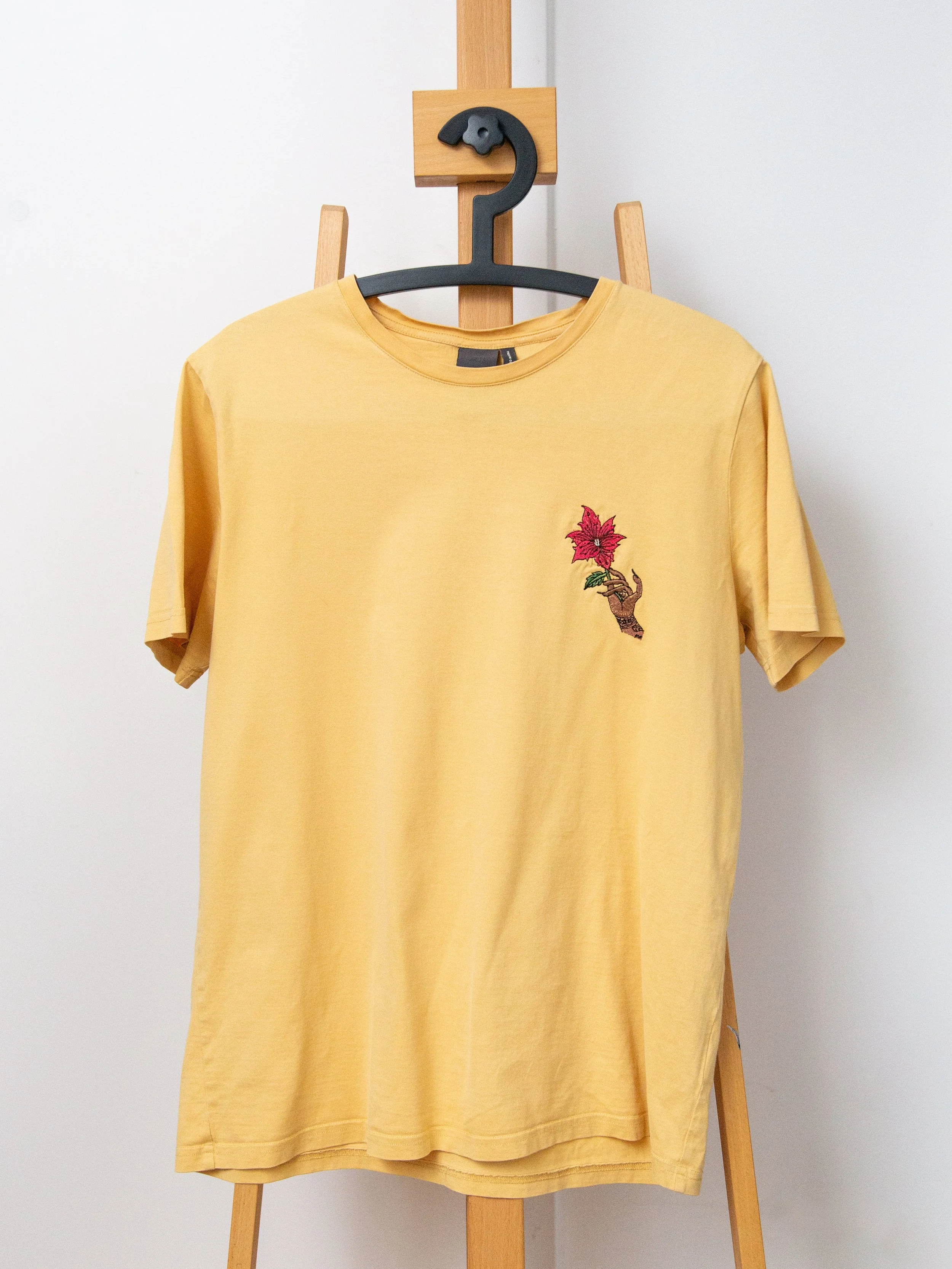 'Offering' USC (Yellow) — Pan's Art Studio