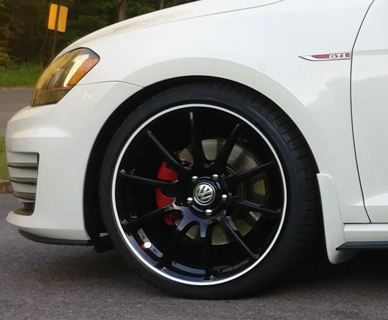 Install Pics - White/Silver/Black Rimstripes — Tapeworks Graphics