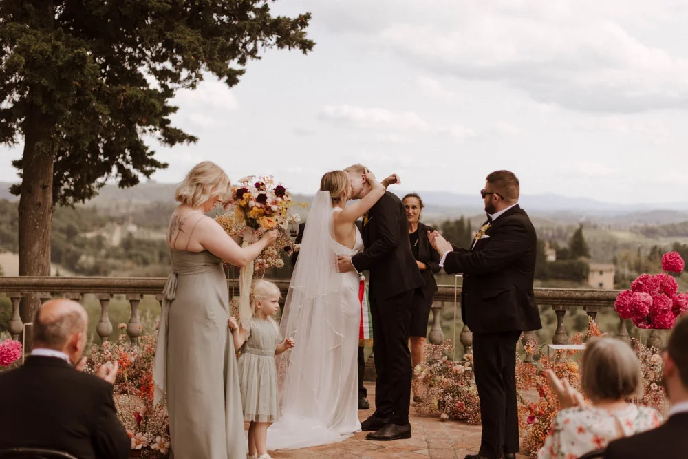 Real Italian wedding at Villa Il Pozzo, Tuscany — La Lista