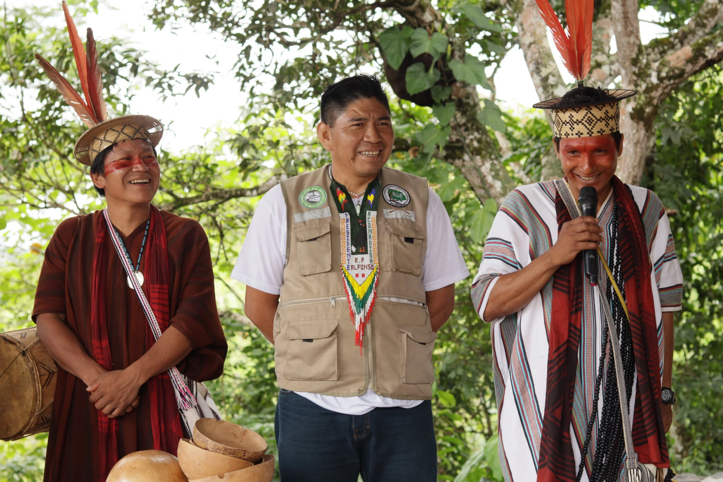 Indígenas de Perú y Brasil celebran su cultura en un encuentro ...