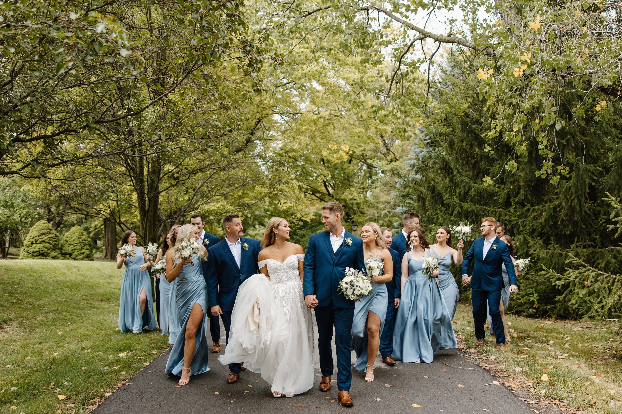 Scenic 11-Acre Wedding Venue in Kansas City | Outdoor & Chapel ...