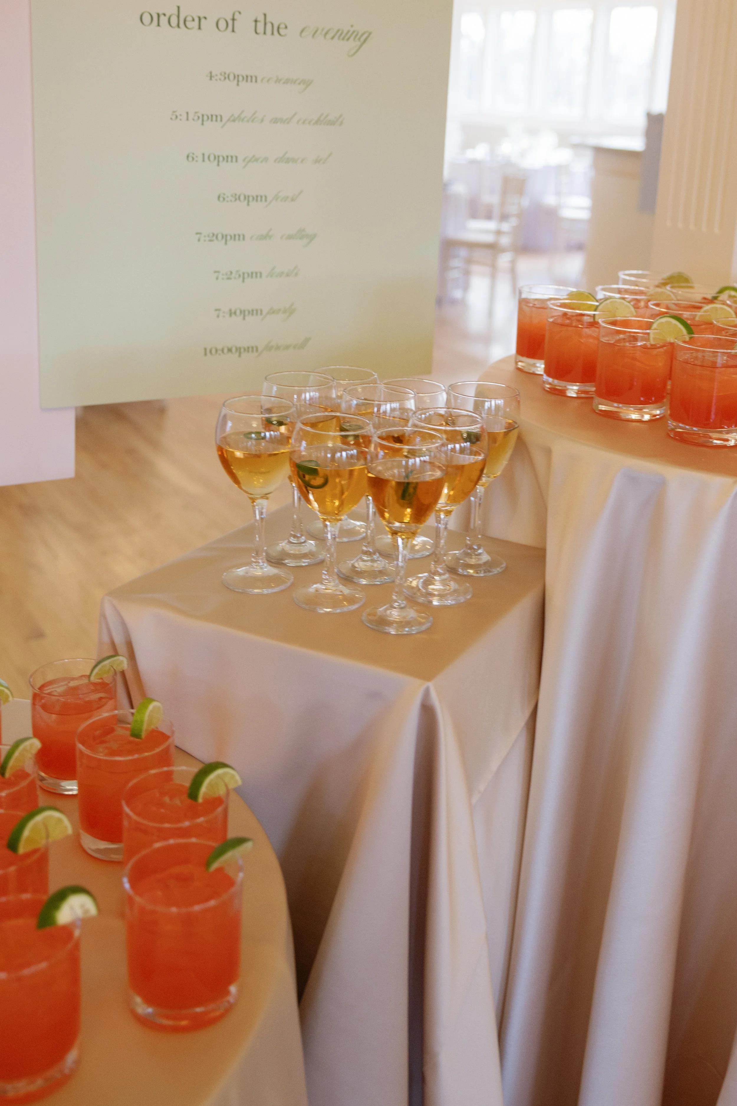 Why a Welcome Drink Station Is a Must-Have at Your Wedding | Hawthorne ...