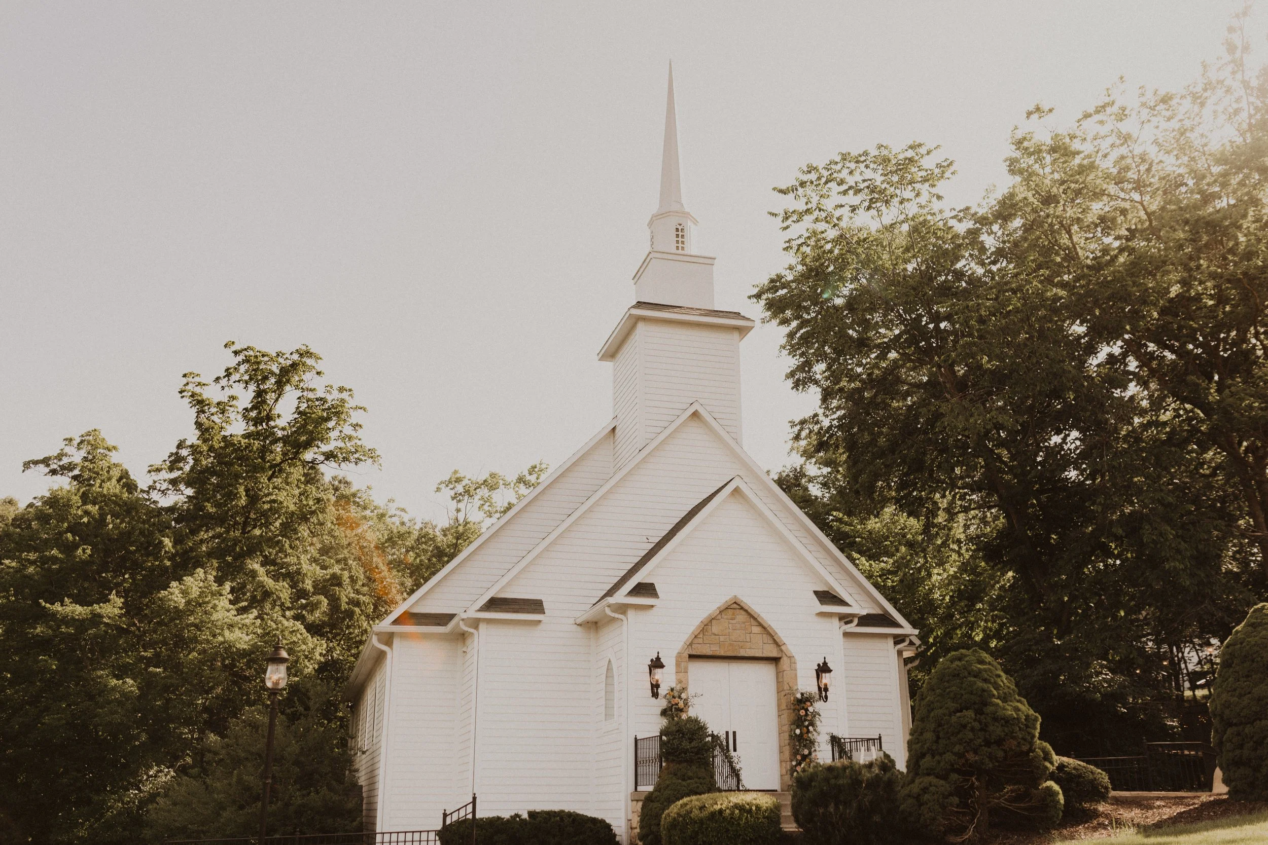Hawthorne House a Timeless Wedding Venue in Kansas City