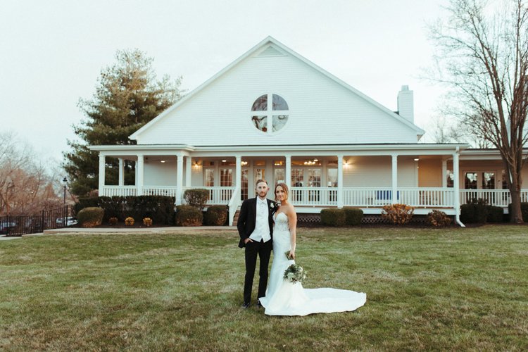 Hawthorne House a Timeless Wedding Venue in Kansas City