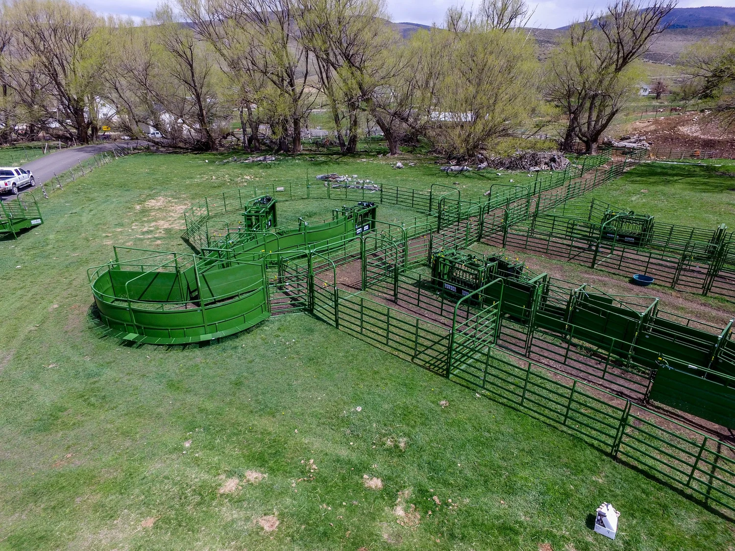 Powder River Livestock Equipment — Jim's Supply Co.