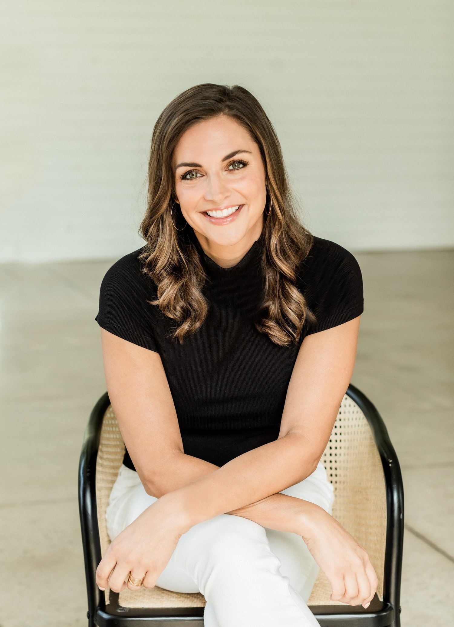 About — Paula Faris