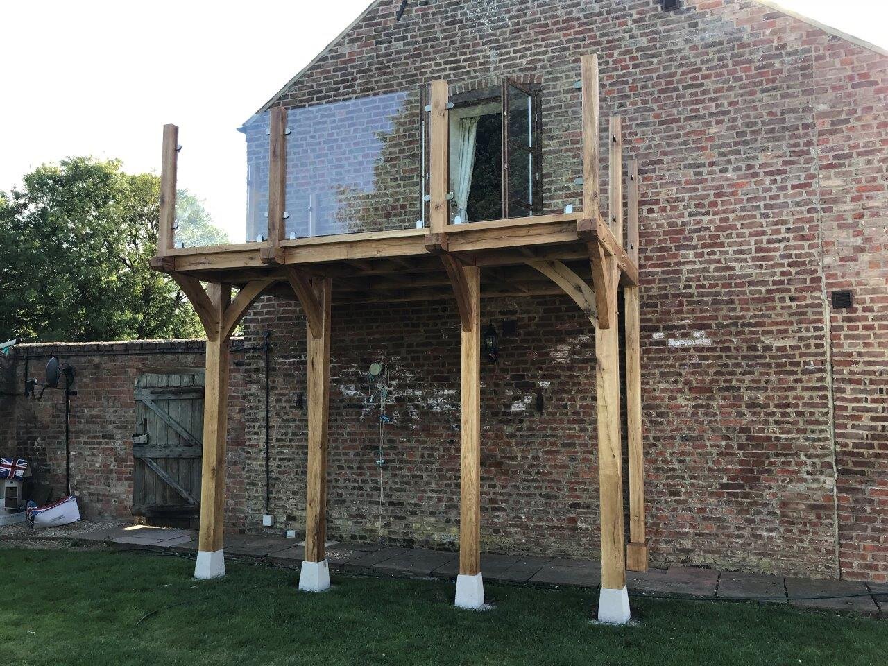 Oak Balcony for Sale Online I Jaylee Oak