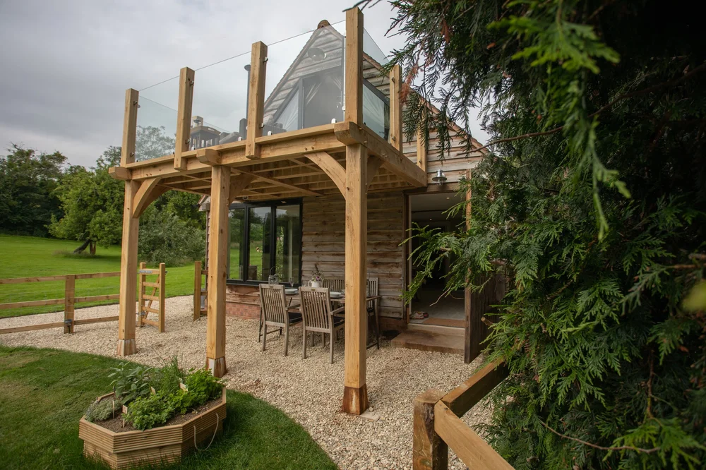Oak Balcony for Sale Online I Jaylee Oak