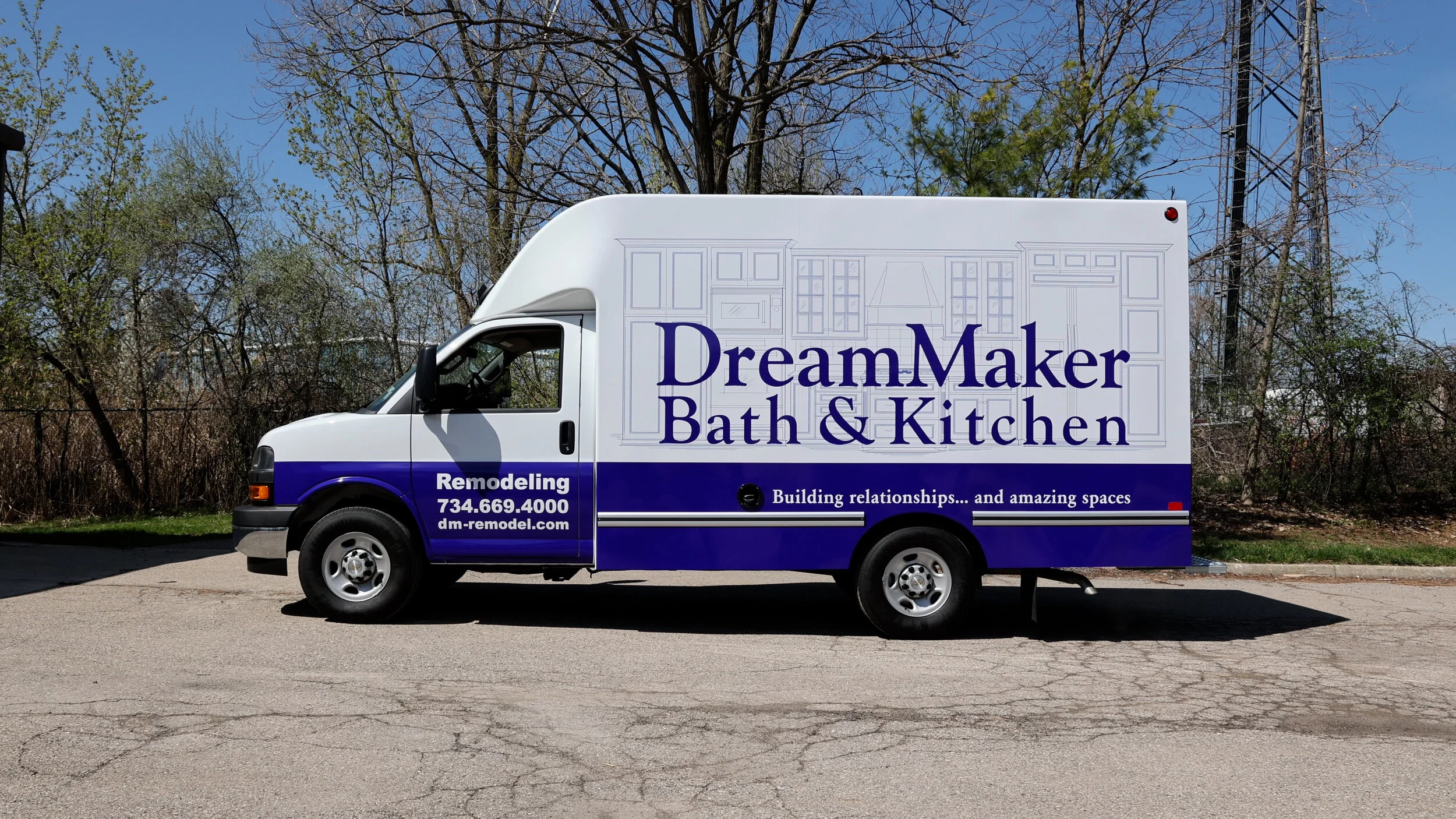 MAD Creative Concepts | Vehicle Wraps, Sign & Print Service, Graphic Design