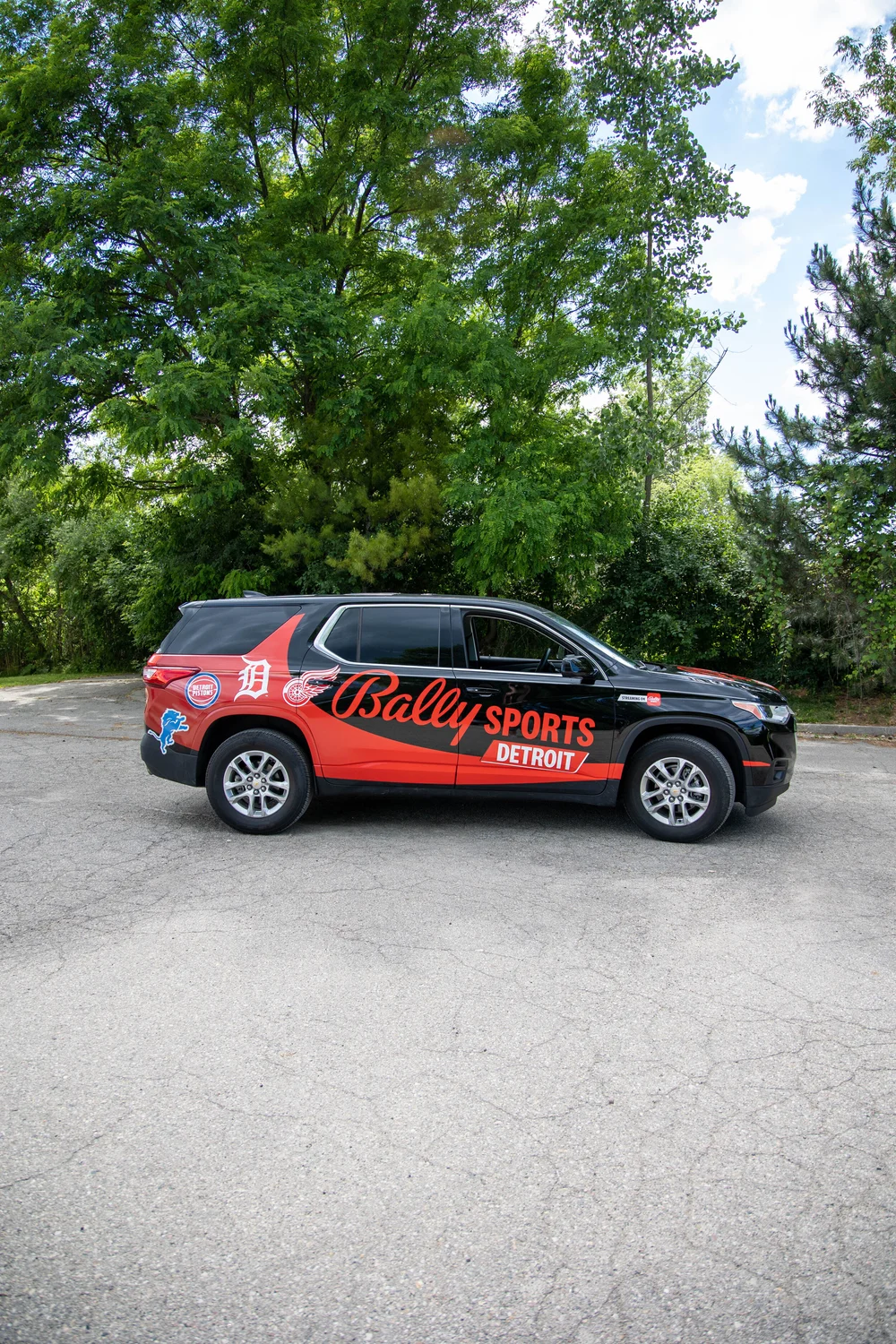 Bally Sports Chevy Traverse Wrap | MAD Creative Concepts
