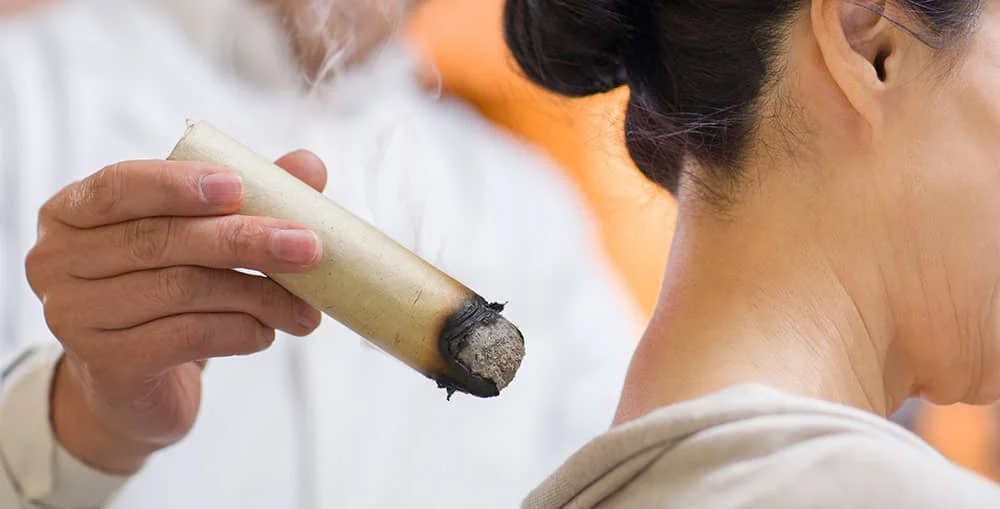 What is Moxibustion And The Healing Powers of Moxa? — West End Wellness