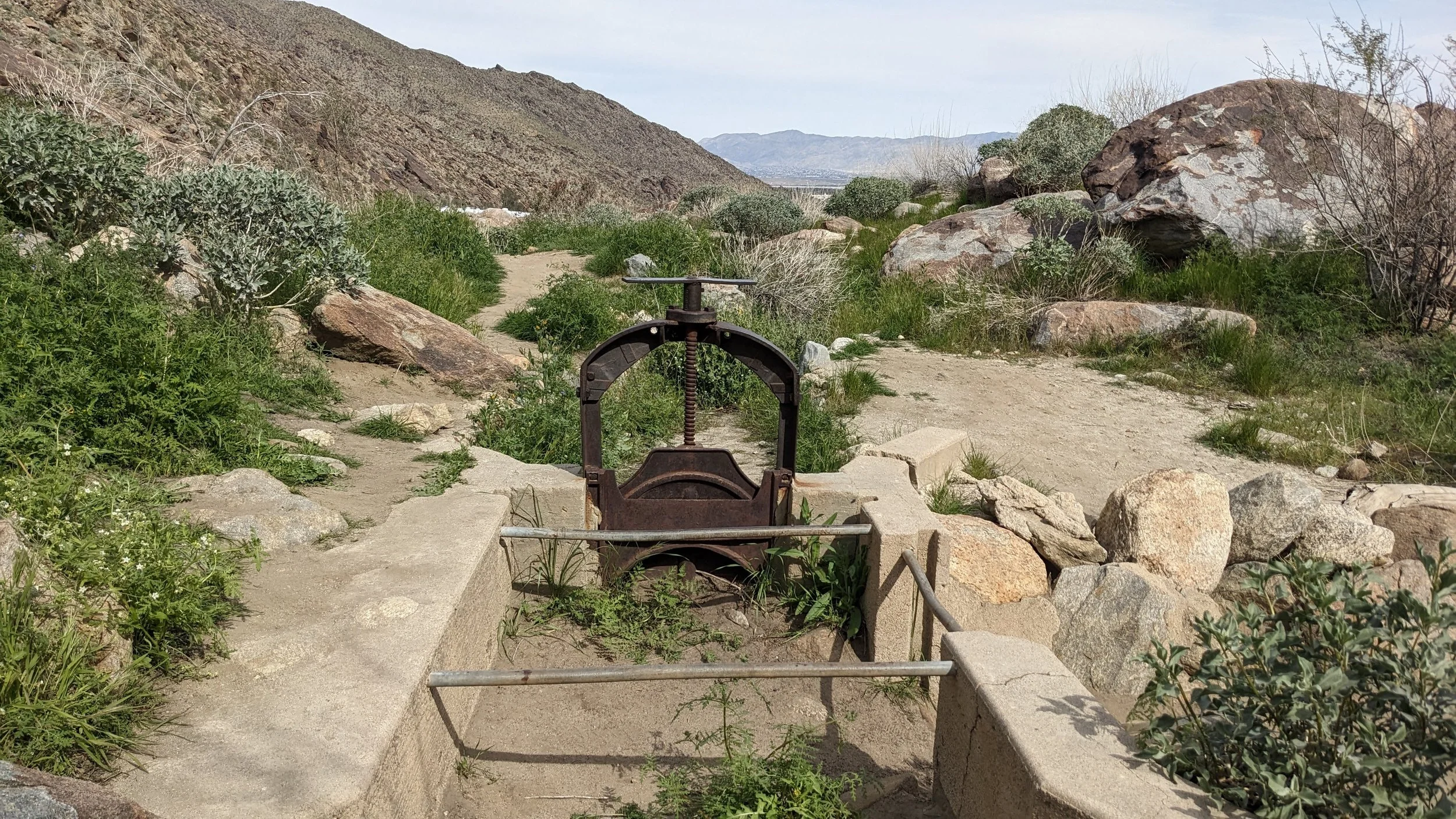 Exploring Tahquitz Canyon — Class C Broads