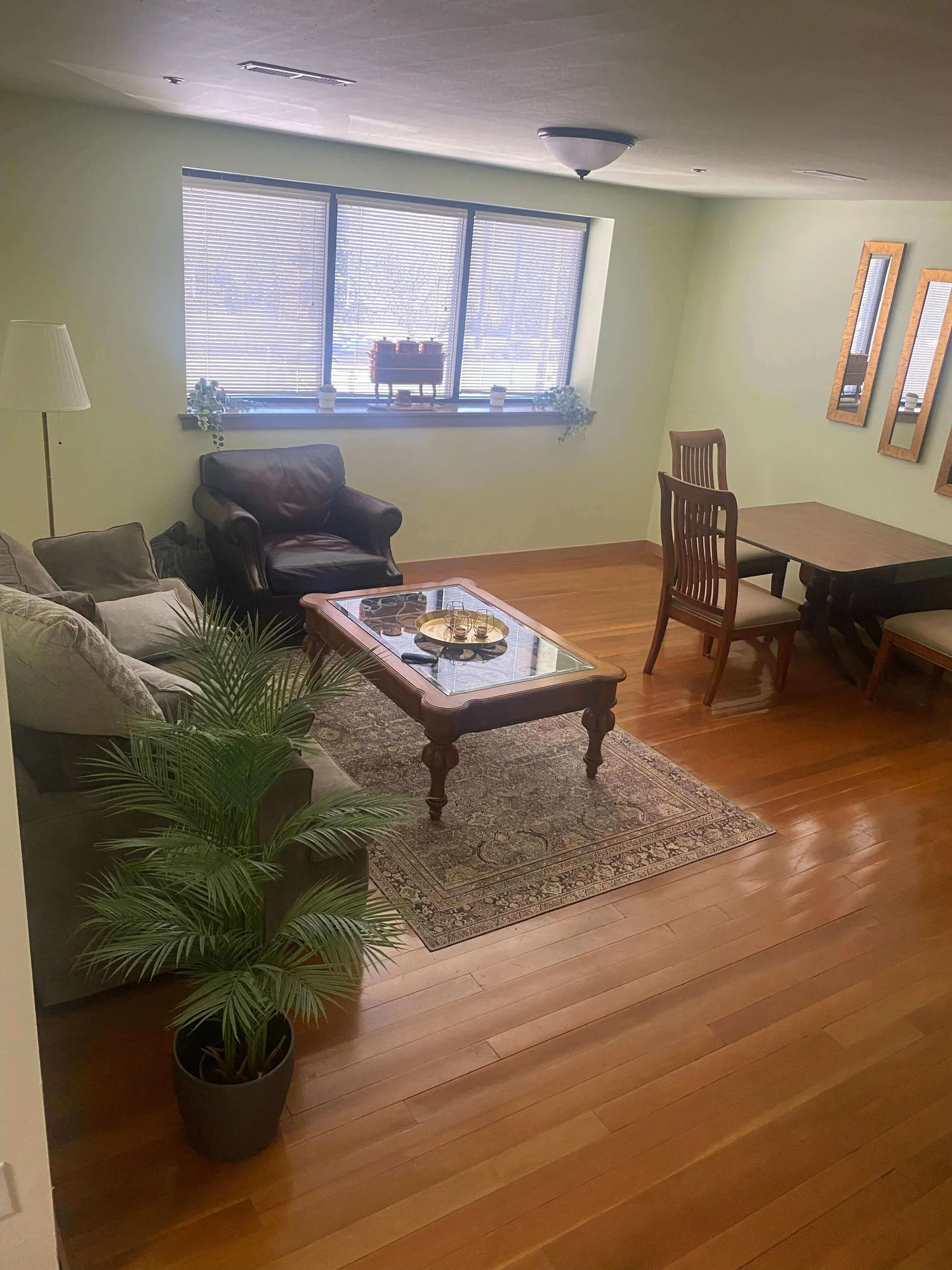 KBM SEATTLE COMMISSARY KITCHEN