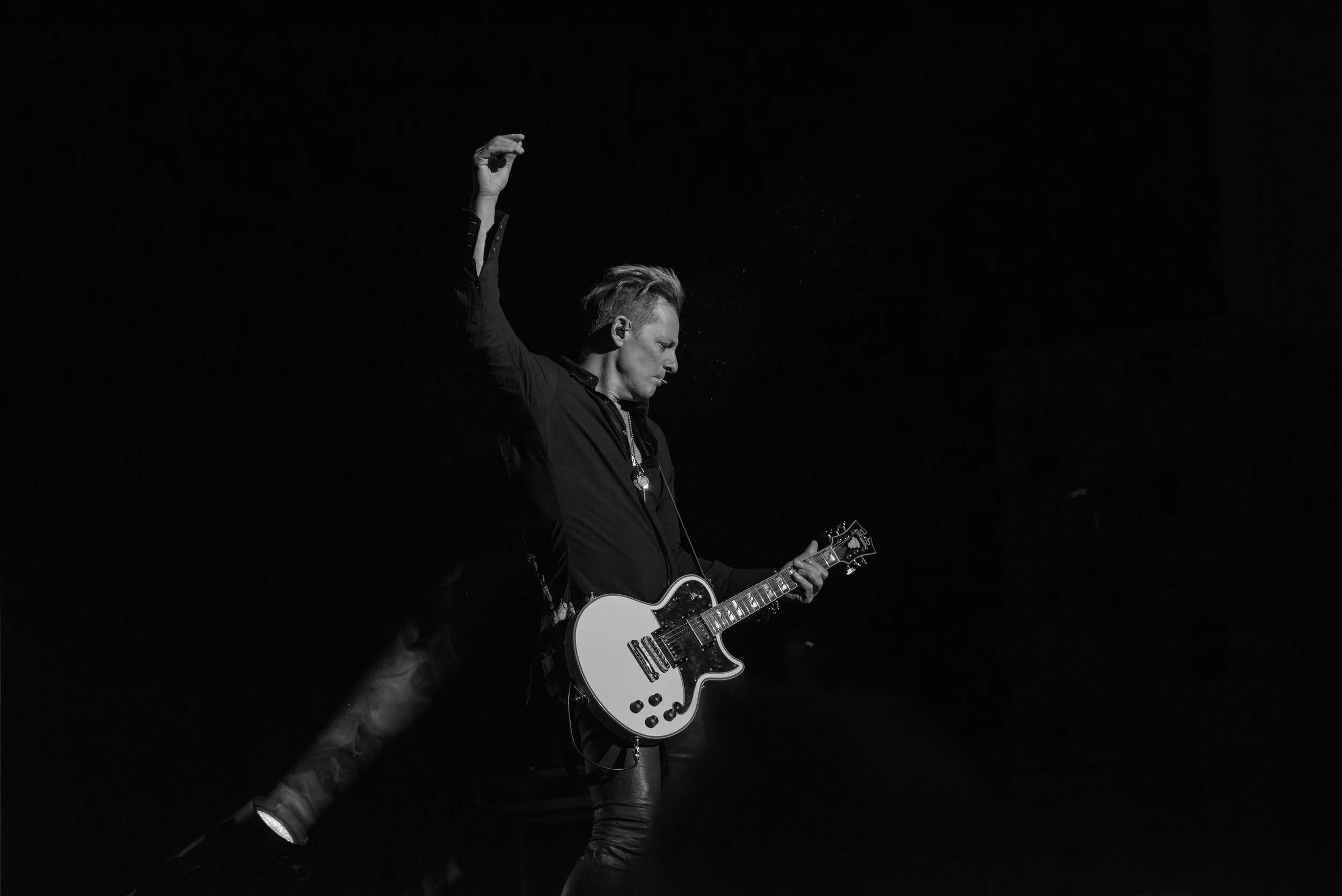 Tony Bruno Guitarist/Composer Musical Director/Producer