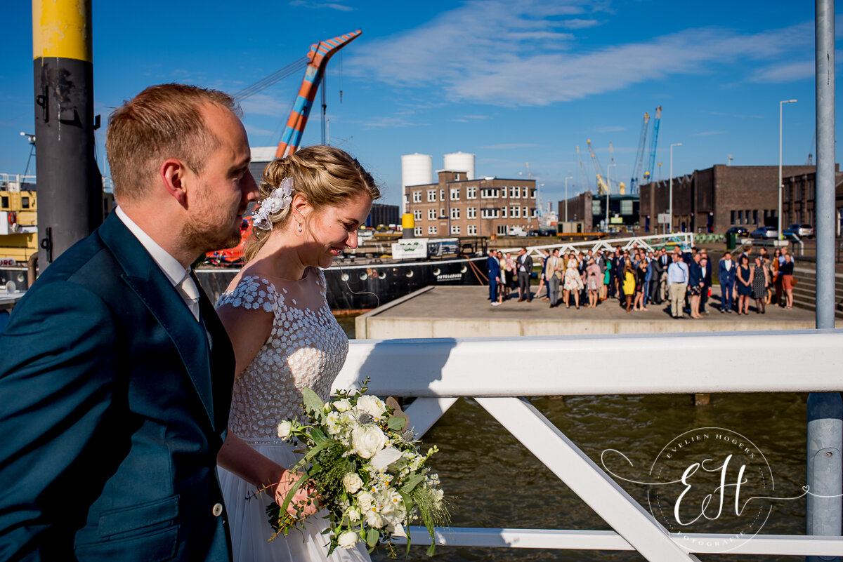 Bruidsfotograaf Rotterdam | RDM kantine | Evelien Hogers — Evelien Hogers