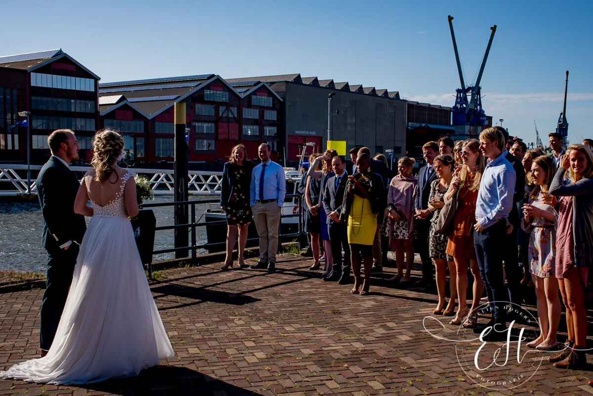 Bruidsfotograaf Rotterdam | RDM kantine | Evelien Hogers — Evelien Hogers