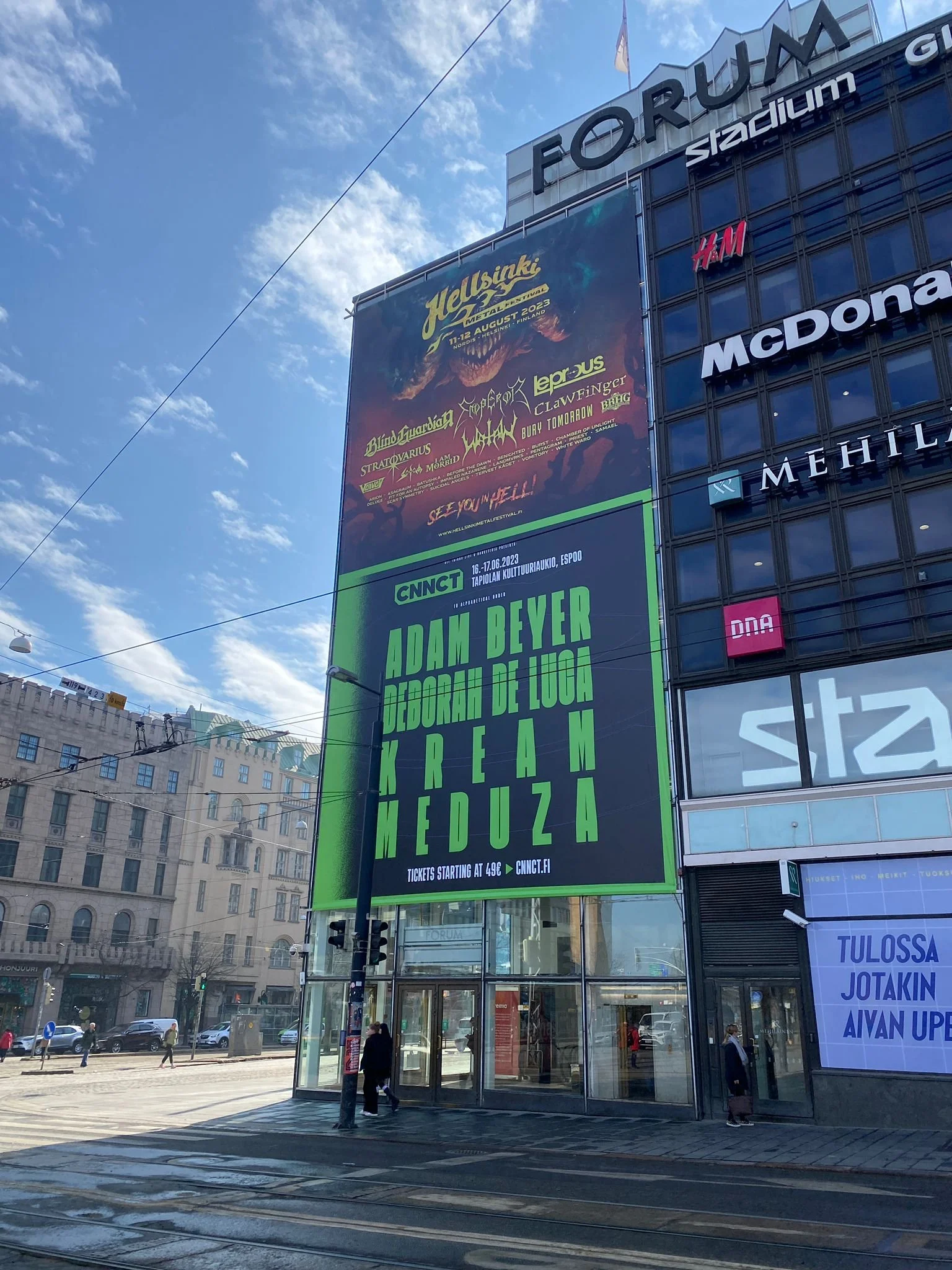 VALPNOW • Digital Art Studio • Digital art & graphic design studio ...