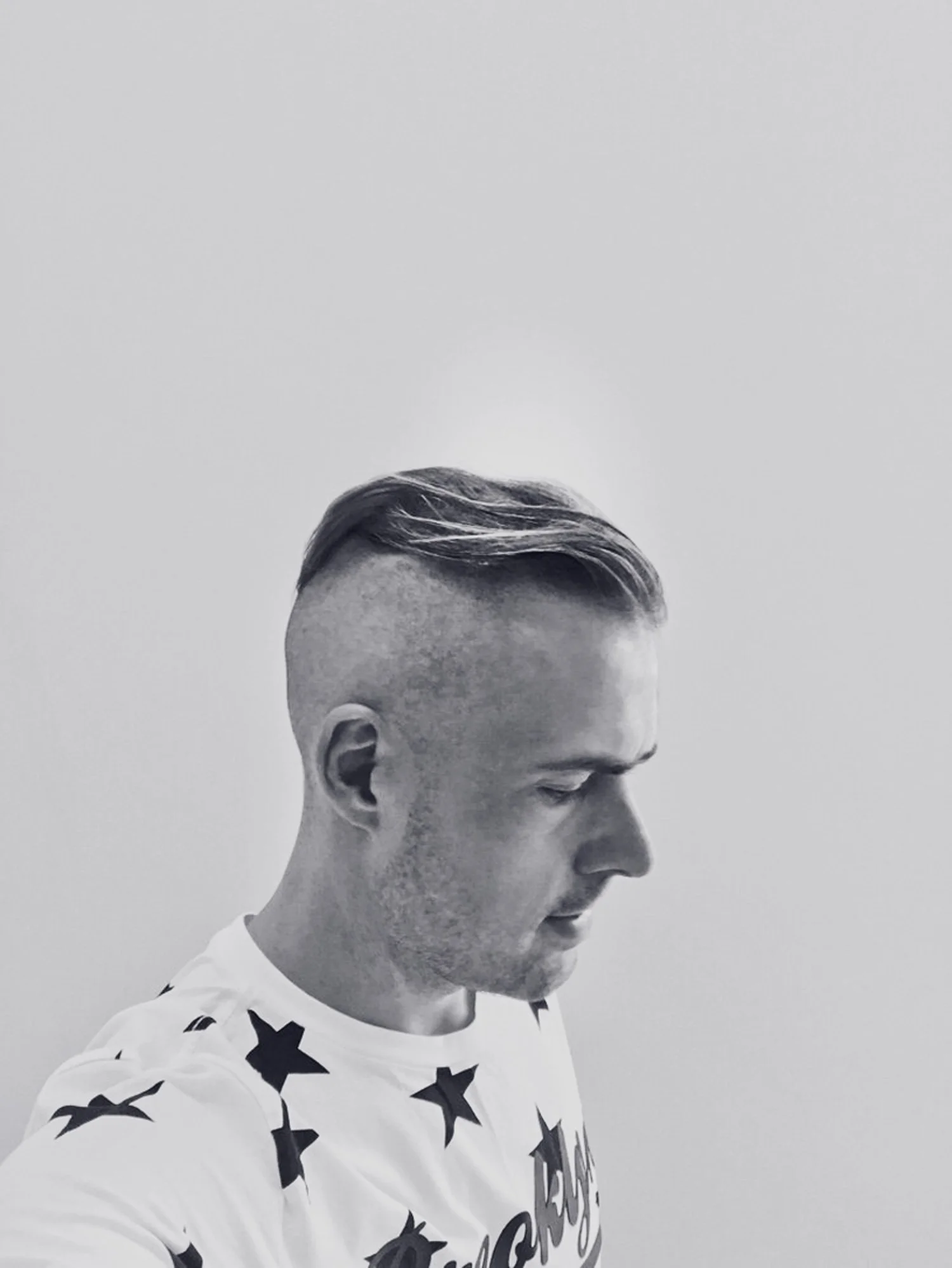 VALPNOW • Digital Art Studio • Digital art & graphic design studio ...