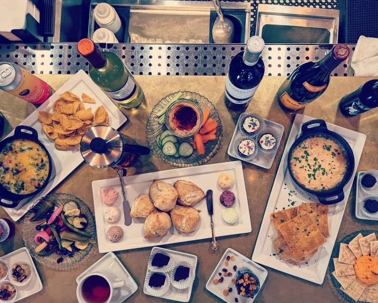Pimiento Tea Room