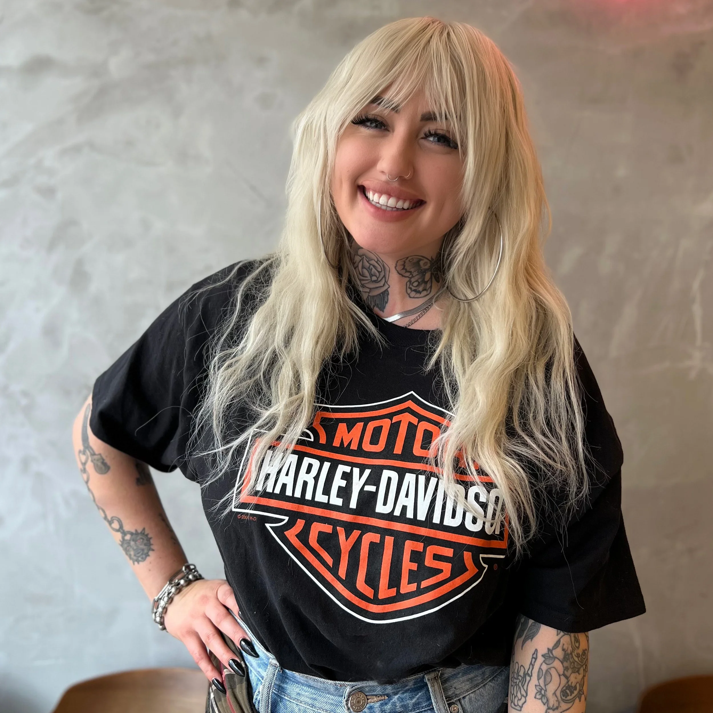 Ossington — Lola Salon