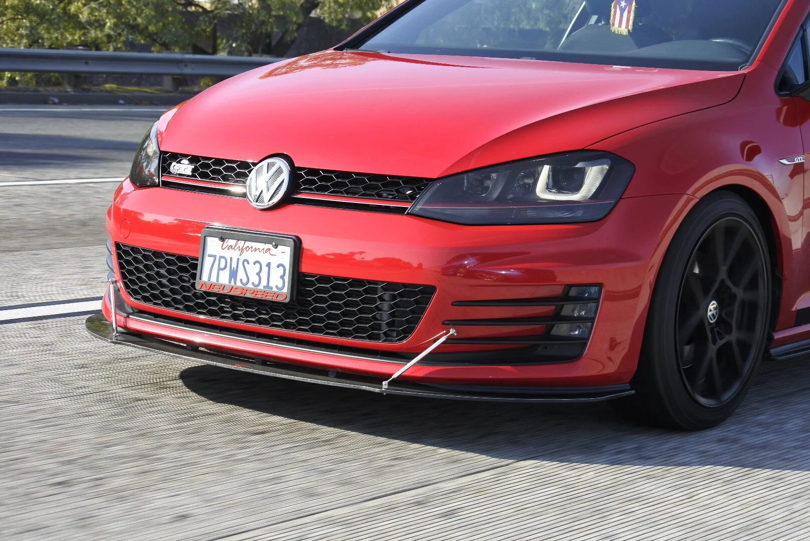 Rear Bumper Diffuser VW Golf R (MK7 / MK7.5) — Splitter Gang