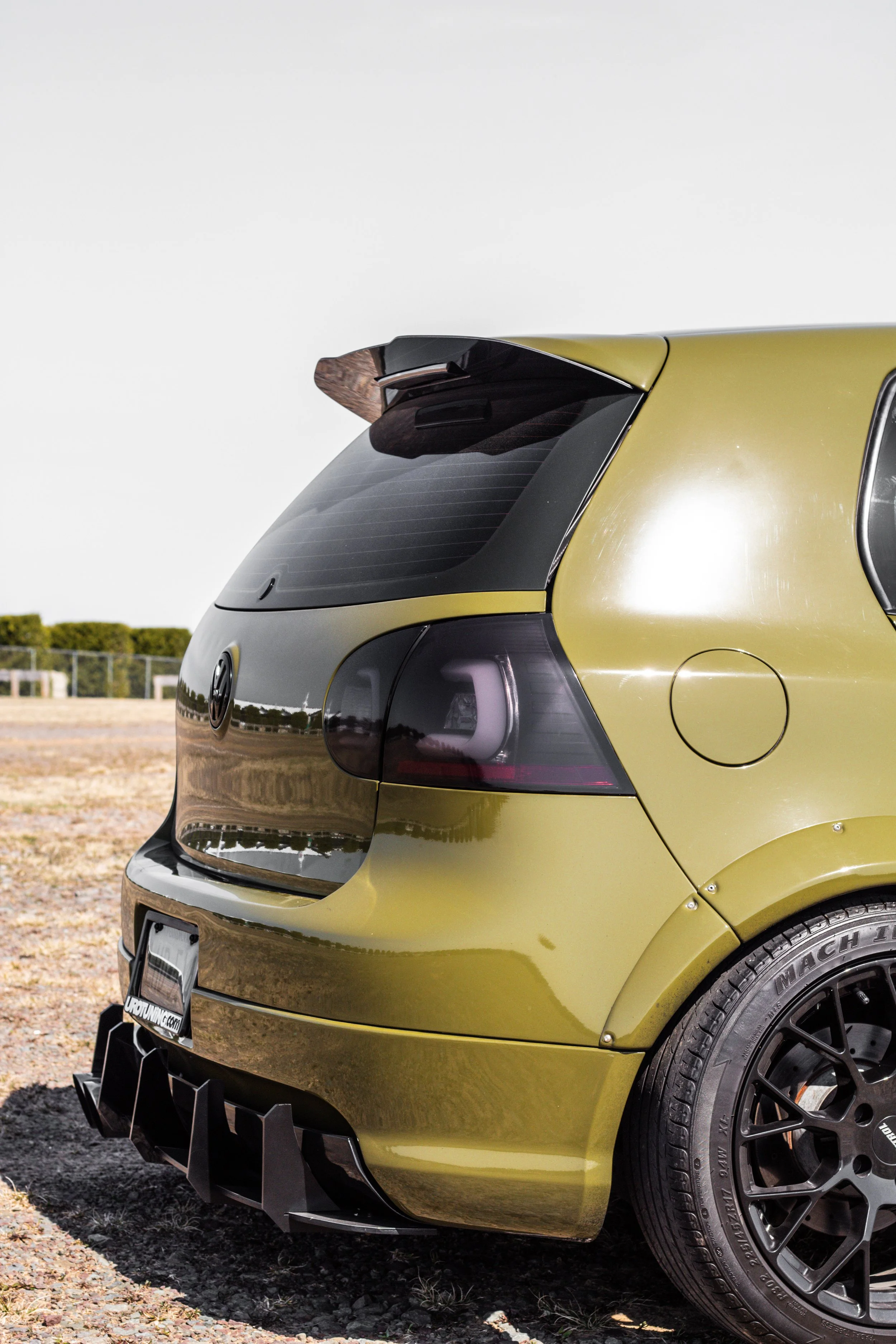 Front Splitter VW (MK5) ThunderBunny: GTI, Rabbit, GLI, R32 (2004-2009 ...