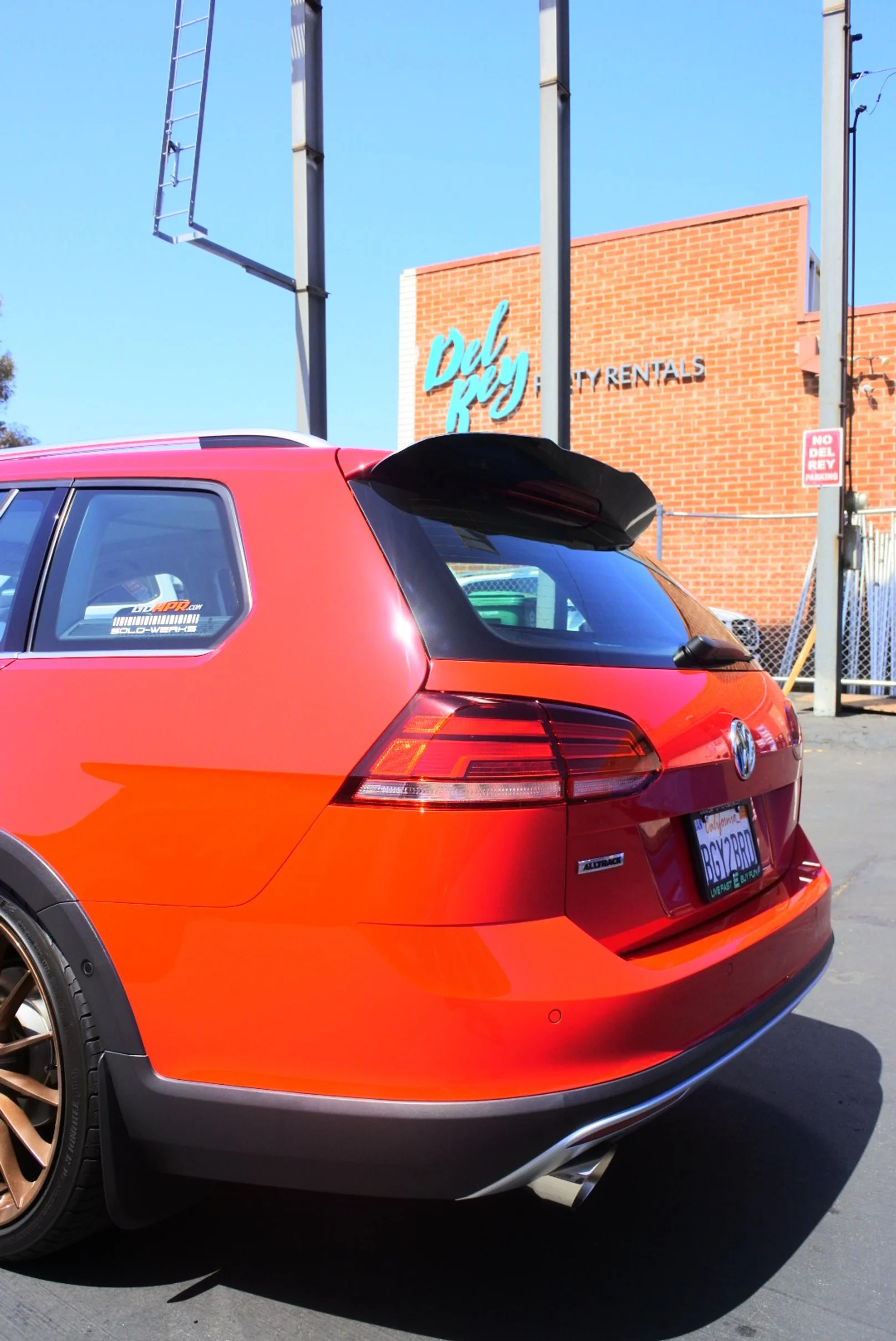 Ducktail Spoiler VW (MK7 / MK7.5): GTI, Golf R — Splitter Gang