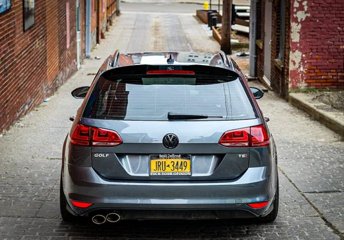 Ducktail Spoiler VW (MK7 / MK7.5): GTI, Golf R — Splitter Gang