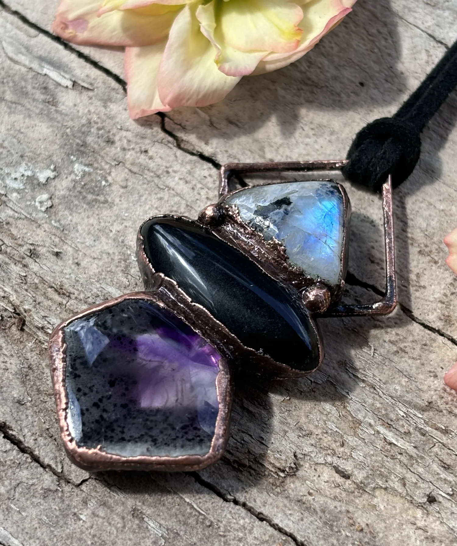 Meditation tools, Sculptures and Jewelry — Pure Ritual