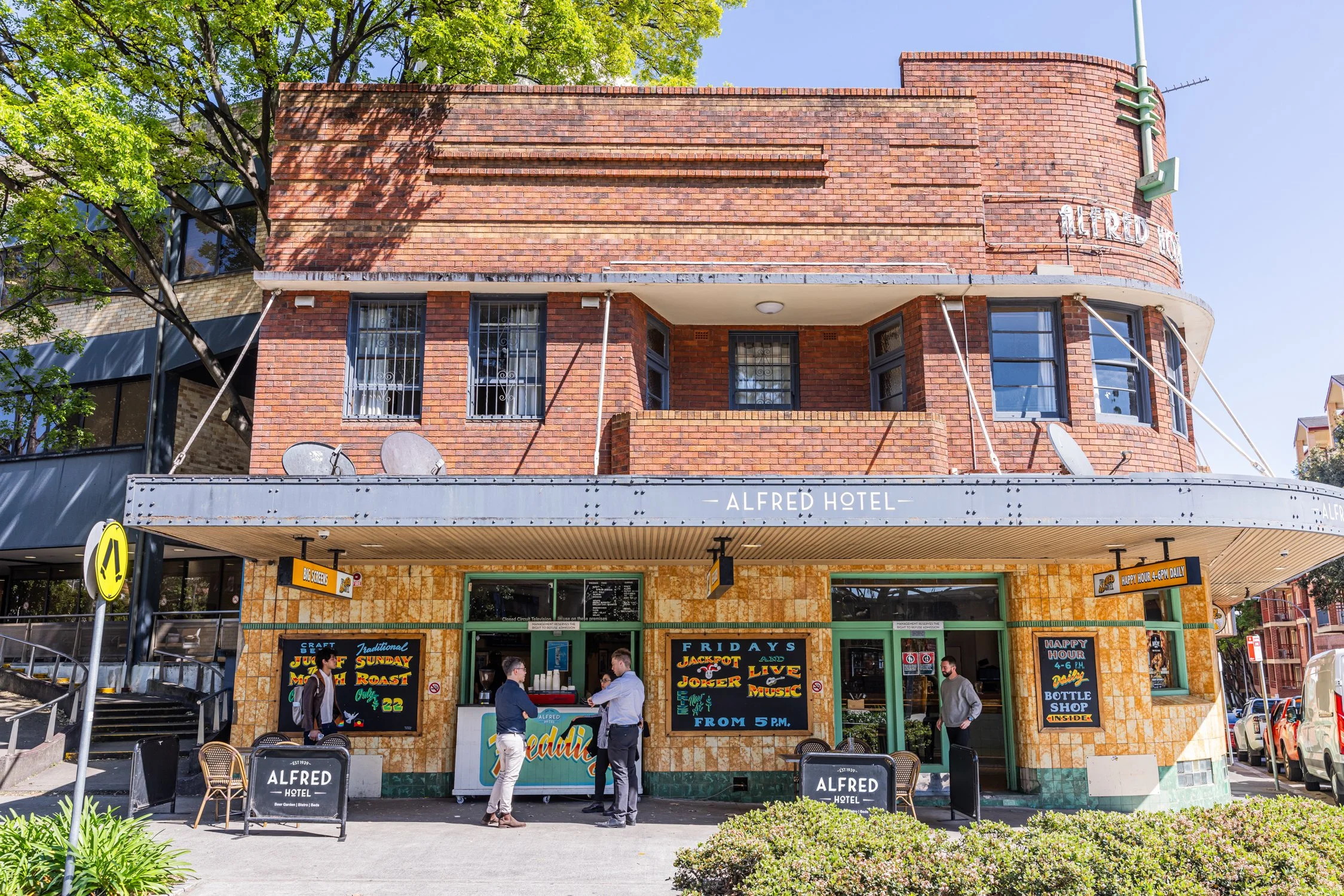 Alfred Hotel