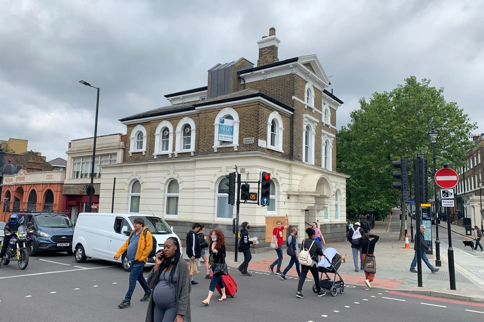 High Street Properties To Let — RK Real Esta