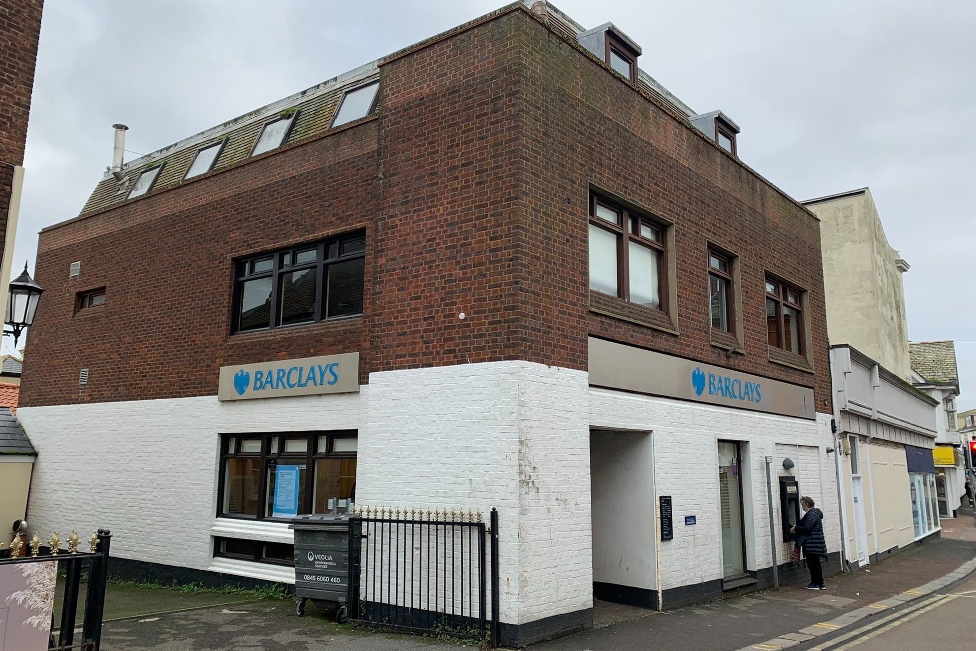 High Street Properties To Let — RK Real Esta