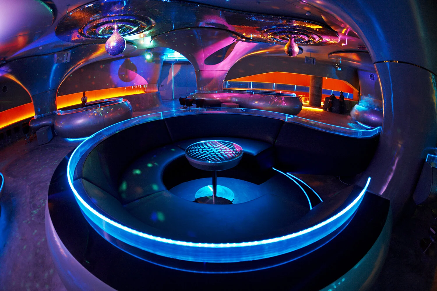 10_Sound Club, Phuket — Inverse Lighting Design