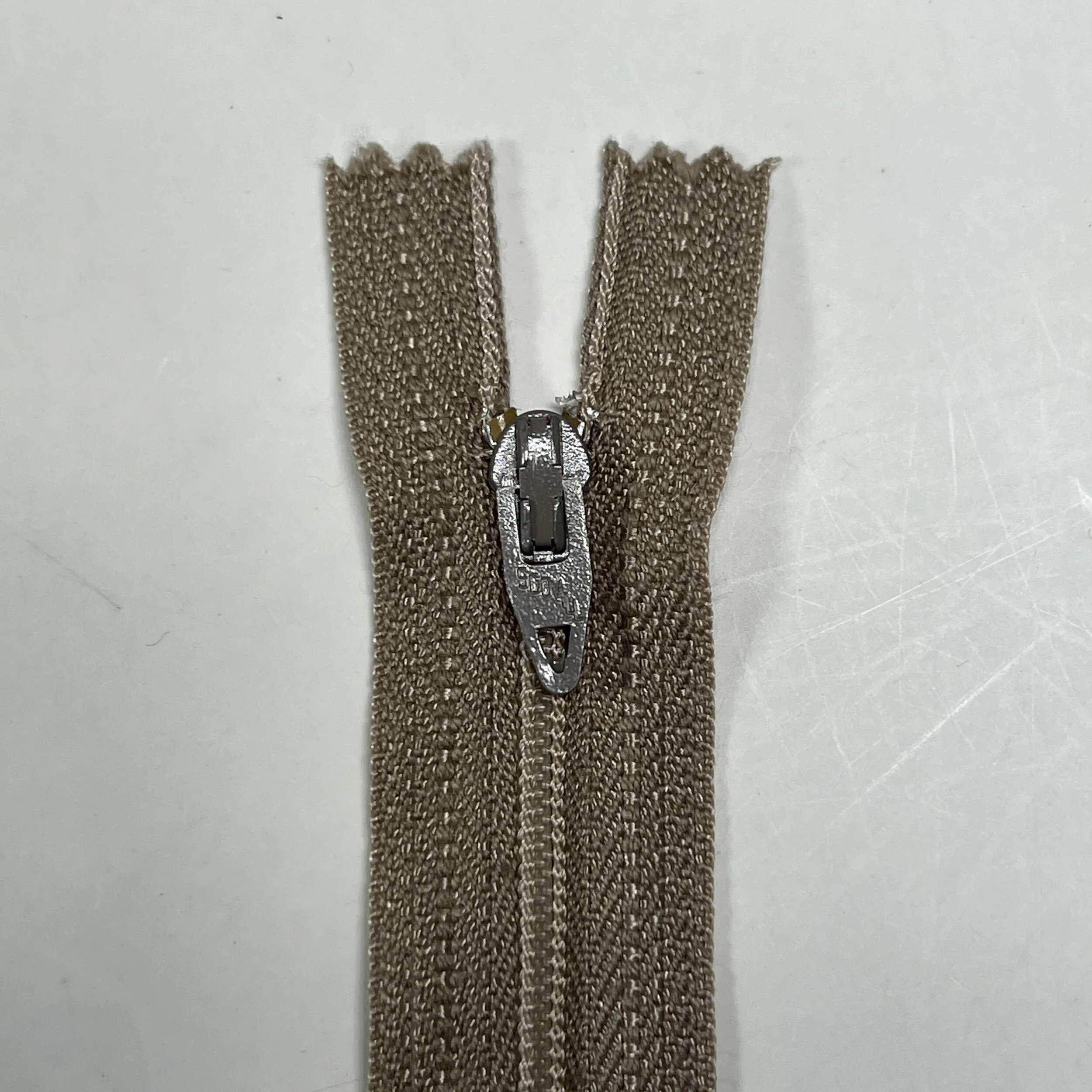 Set of 6 Plastic D Rings — Swanson's Fabrics