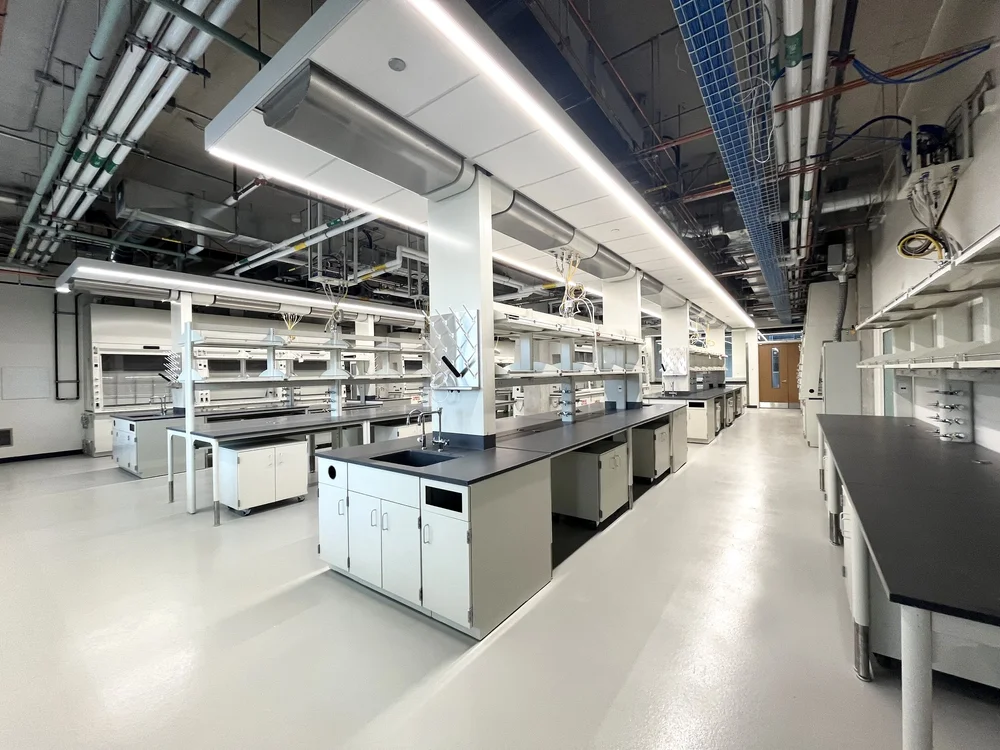 Steel Casework Photo Gallery — mottLAB - Full Service Lab Furniture ...