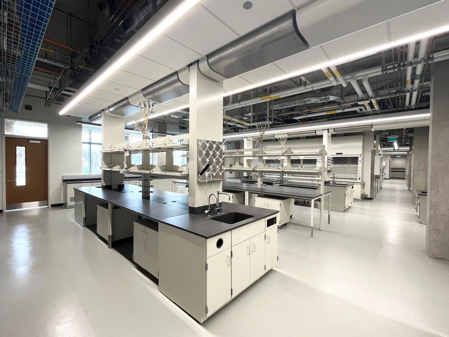 Services — mottLAB - Full Service Lab Furniture & Fume Hoods Resource