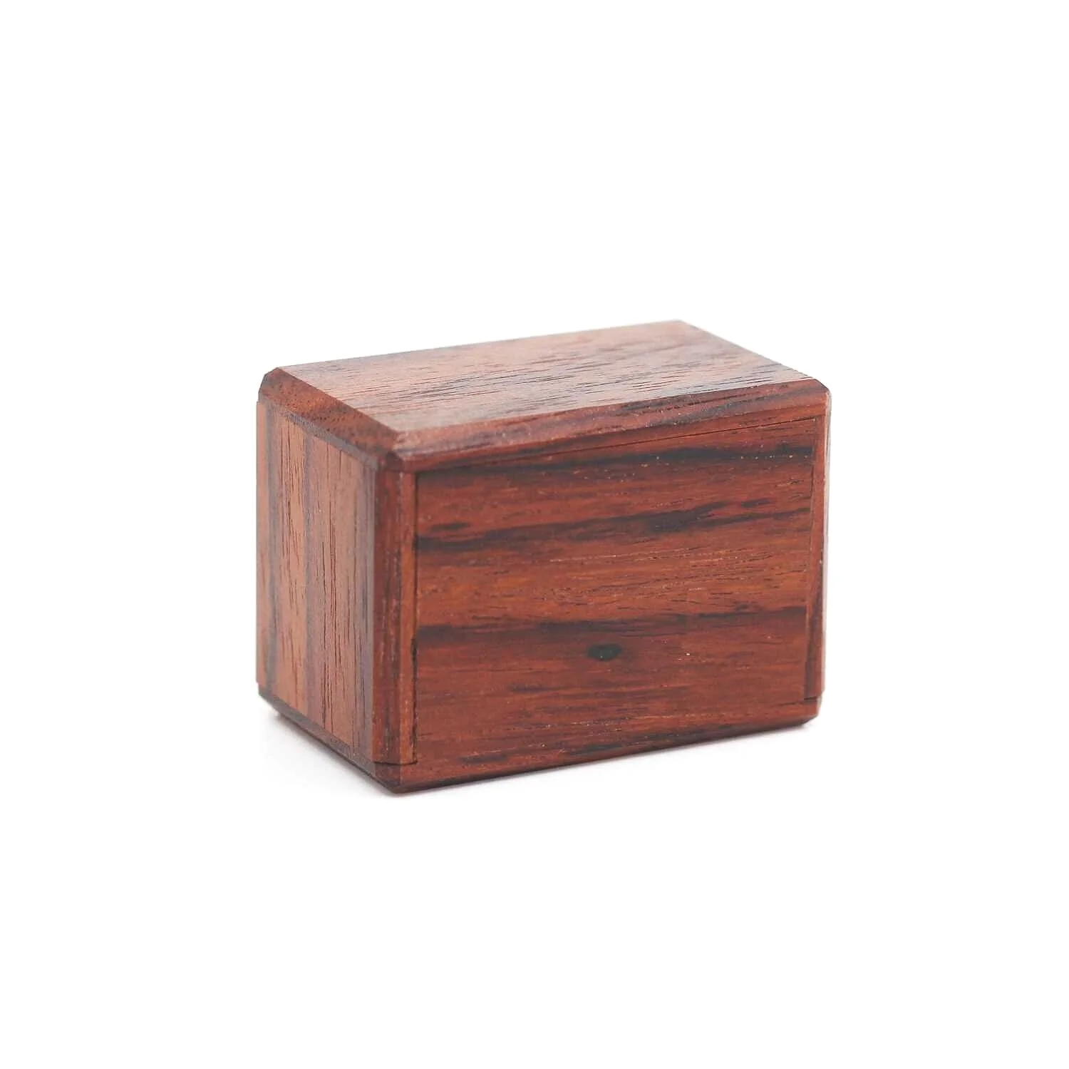 Mame Box — Boxes and Booze