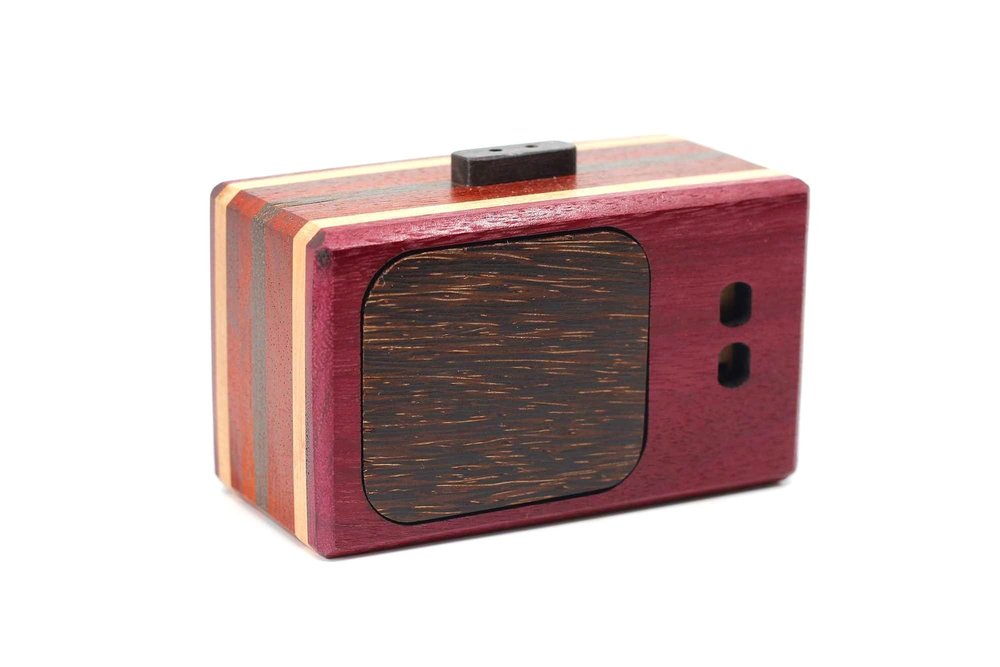 Idiot Box — Boxes and Booze