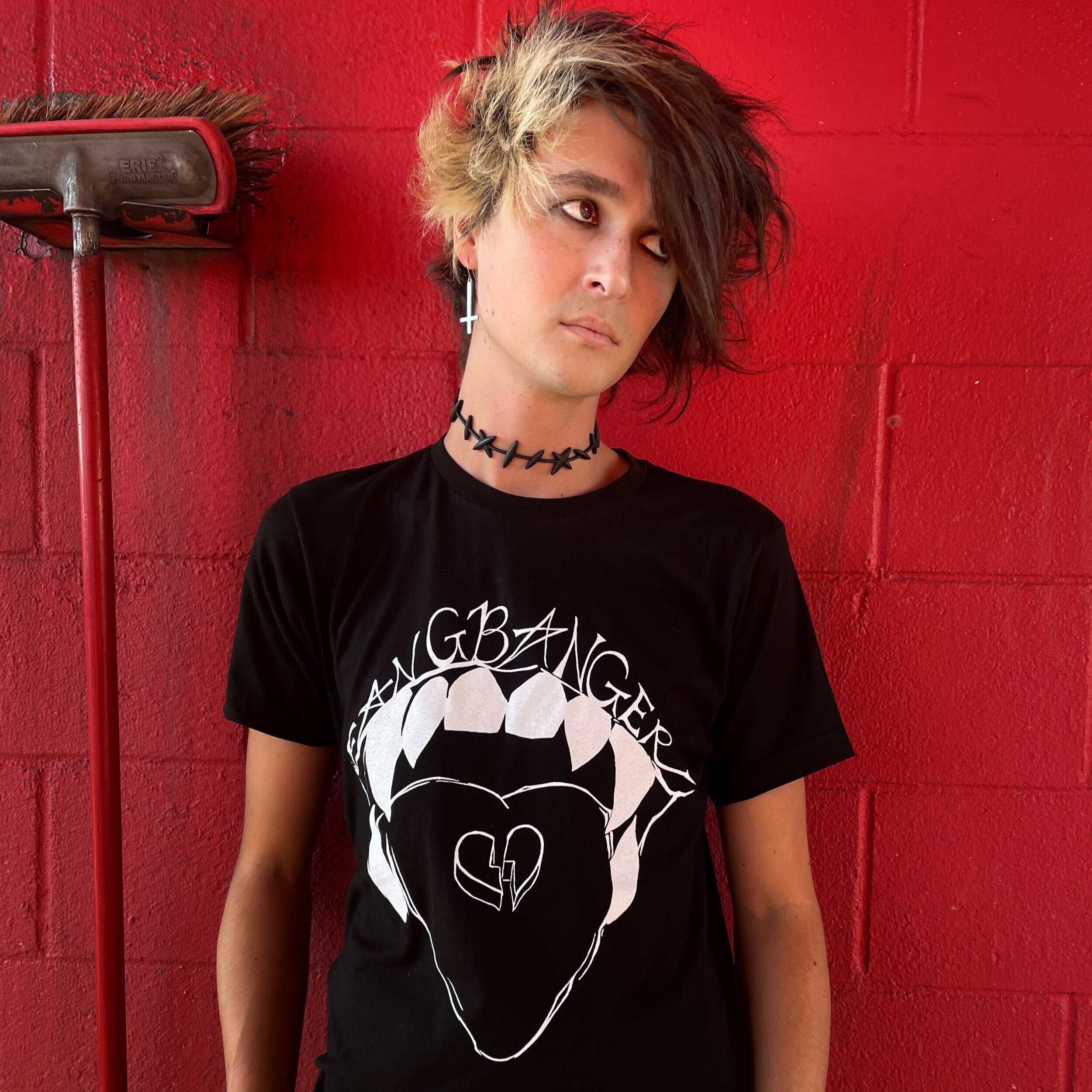 Webstore — Fangbanger