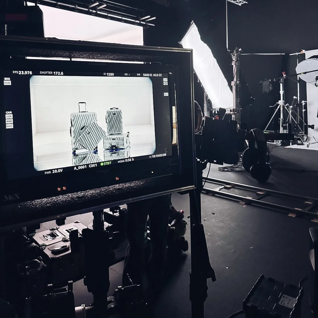 Services 2 — Universal Pixels - making your vision reality