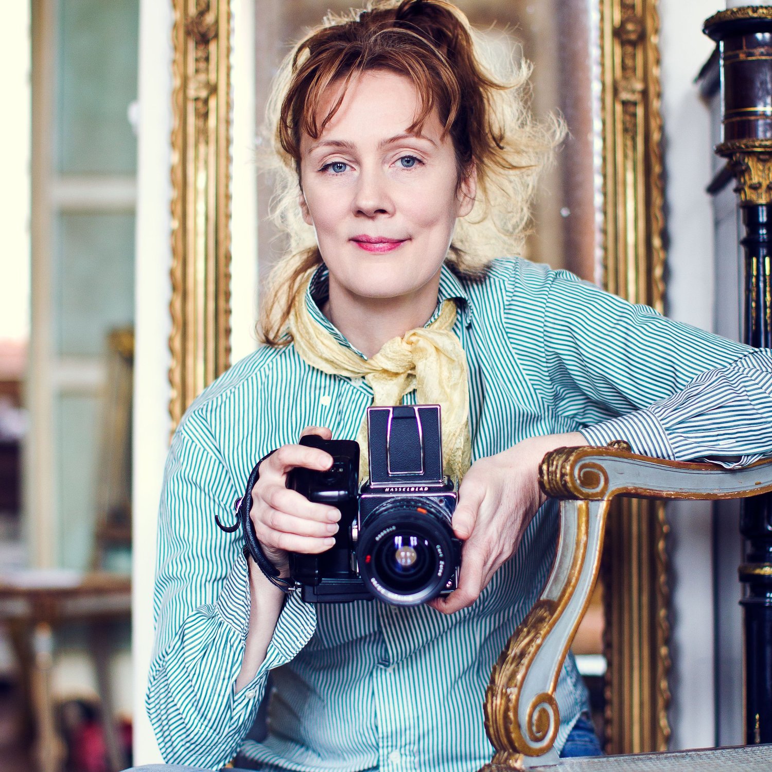 Iris Brosch — THE WORLD OF IRIS BROSCH