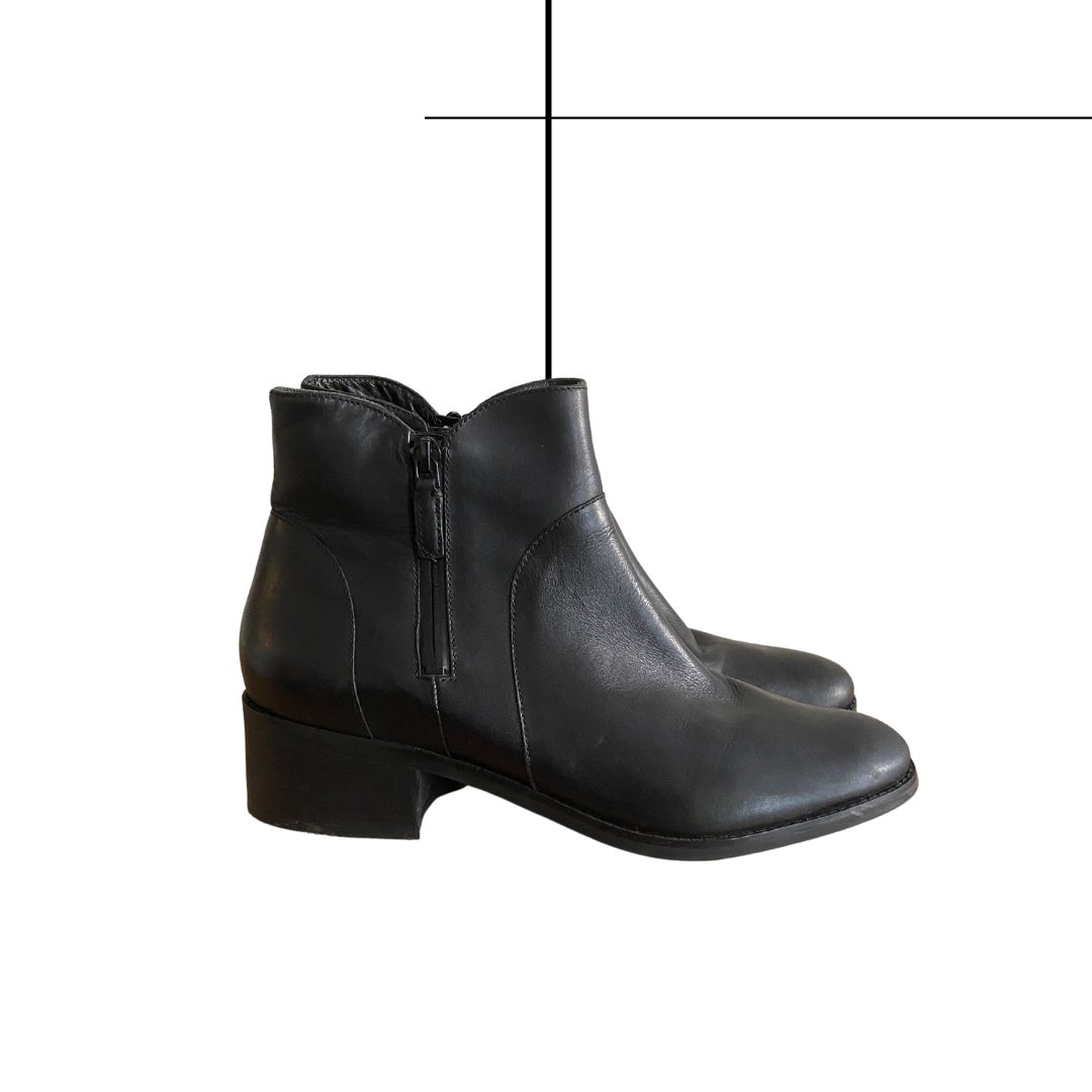 Paula Chelsea Boot — Livstid Second Hand & Remake