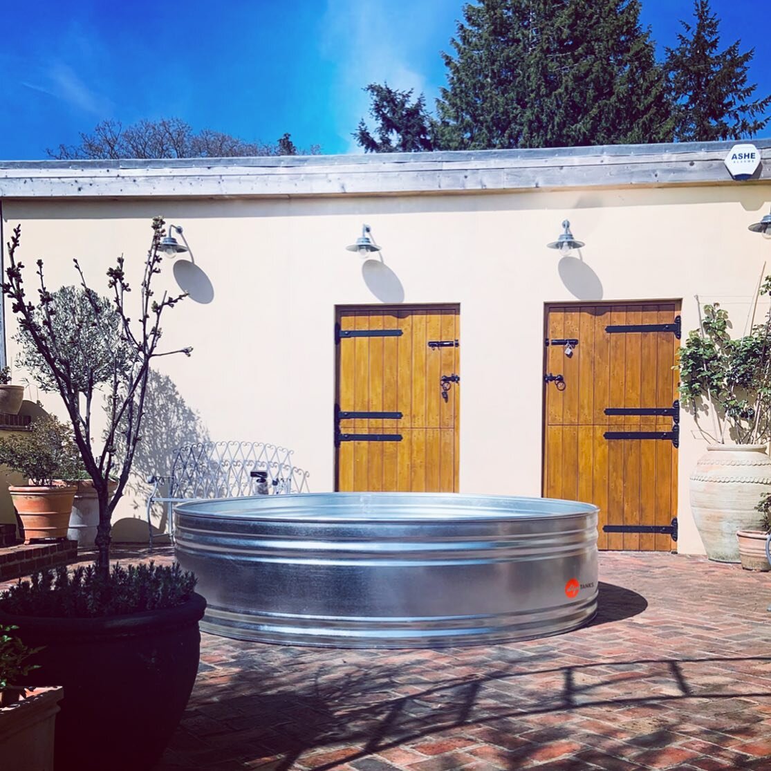 Gallery 3 — Diptanks